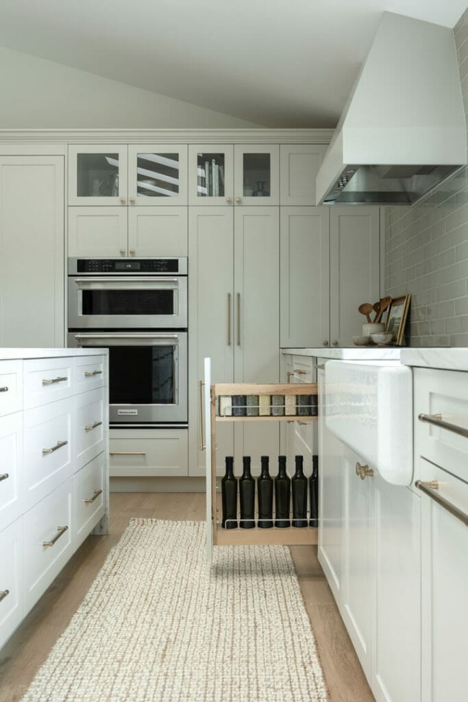 Viewpoint Bellevue Kitchen Remodel - Acadia Craft